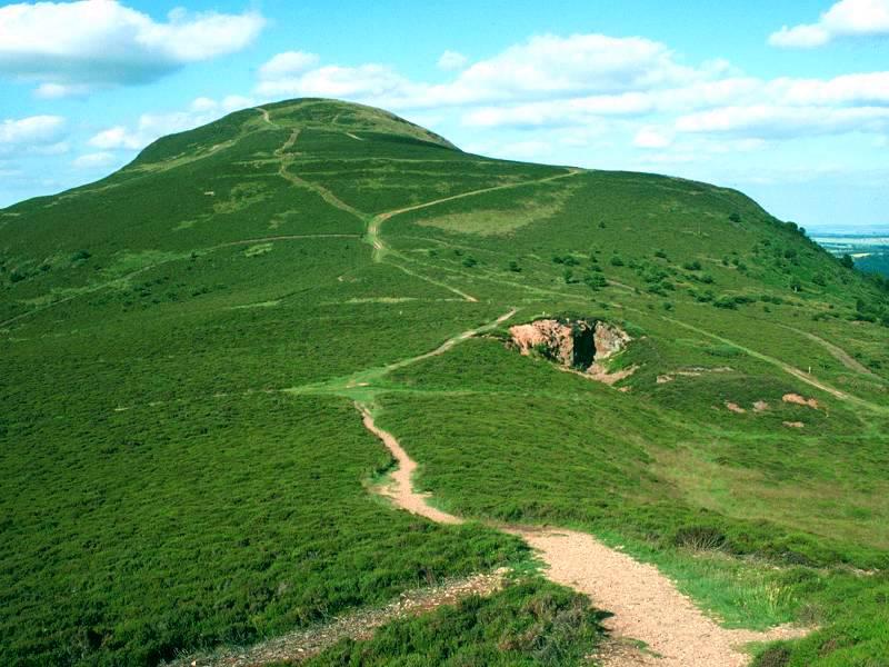 Walking the Narrow Road | The Blog of Baphomet